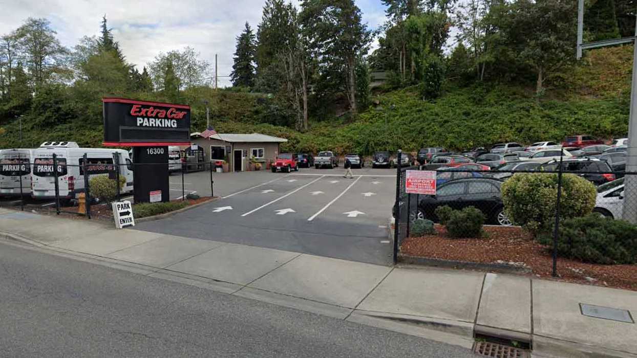 Top 11 Cheapest SeaTac Airport Parking - PeerStorage